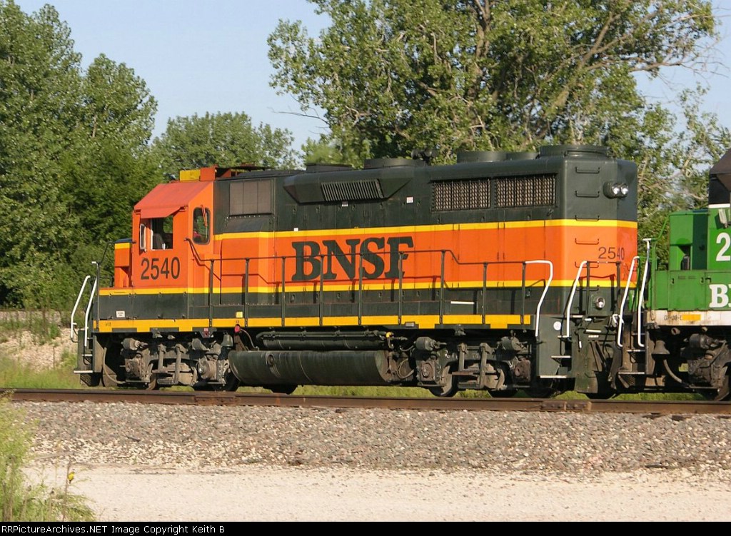 BNSF 2540